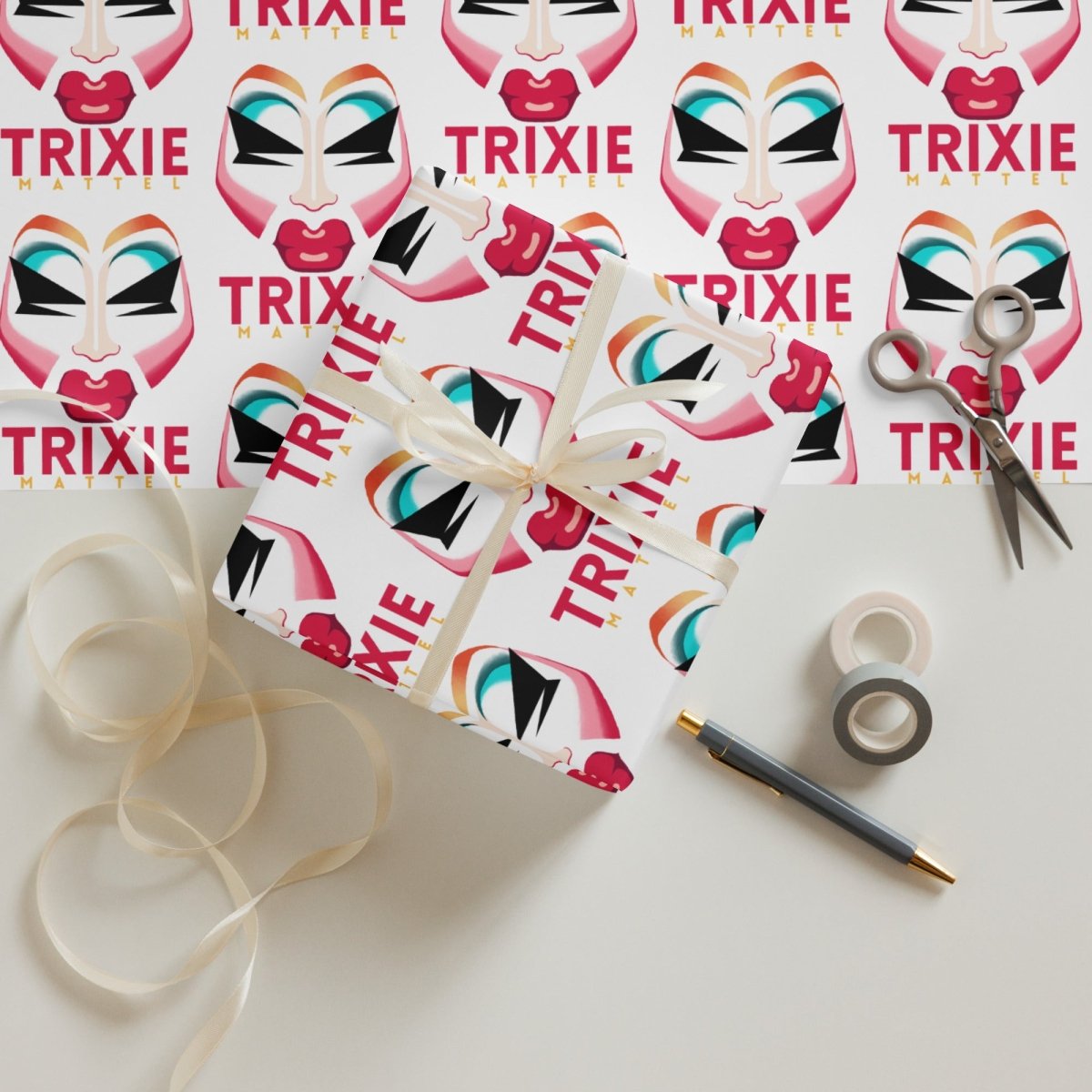 Trixie Mattel - Face Wrapping paper sheets – dragqueenmerch